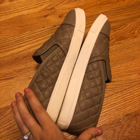 Steve Madden | Shoes | Steve Madden Zaander Platform Slip On Shoe Size ...